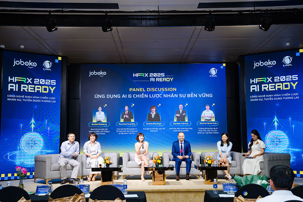 DẤU ẤN HRX 2025 - AI READY: Công nghệ định hình chiến lược nhân sự & tuyển dụng tương lai # Nền ...